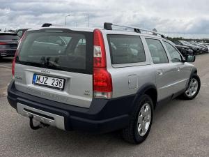 Pelēks Volvo XC70 2005 Viļņa, ar dzinēja tilpumu 2.40 L un nobraukumu 334 tūkst. km par 2990 €, foto 11 vietnē AUTOMOTO.COM.LV