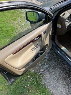 Pelēks Volvo XC70 2005 Limbaži, ar dzinēja tilpumu 2.40 L un nobraukumu 438 tūkst. km par 1900 €, foto 7 vietnē AUTOMOTO.COM.LV