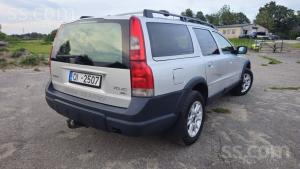 Grey Volvo XC70 2005 in Talsi, with an engine capacity of 2.40 L and mileage of 492 thousand km for 3350 €, photo 4 on AUTOMOTO.COM.LV