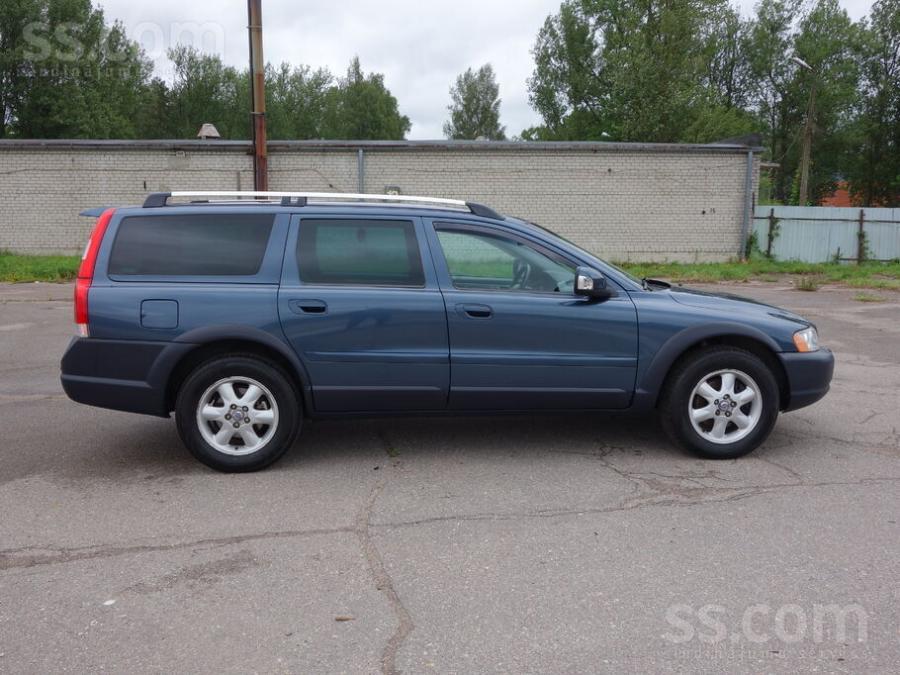Pelēks Volvo XC70 2006 Rīga, ar dzinēja tilpumu 2.40 L un nobraukumu 0 tūkst. km par 4450 €, foto 11 vietnē AUTOMOTO.COM.LV