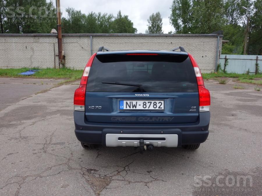 Pelēks Volvo XC70 2006 Rīga, ar dzinēja tilpumu 2.40 L un nobraukumu 0 tūkst. km par 4450 €, foto 20 vietnē AUTOMOTO.COM.LV