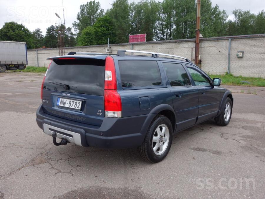Pelēks Volvo XC70 2006 Rīga, ar dzinēja tilpumu 2.40 L un nobraukumu 0 tūkst. km par 4450 €, foto 28 vietnē AUTOMOTO.COM.LV