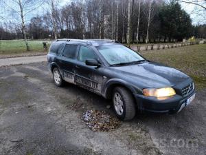 Grey Volvo XC70 2006 in Jelgava, with an engine capacity of 2.40 L and mileage of 358 thousand km for 2450 €, photo 2 on AUTOMOTO.COM.LV