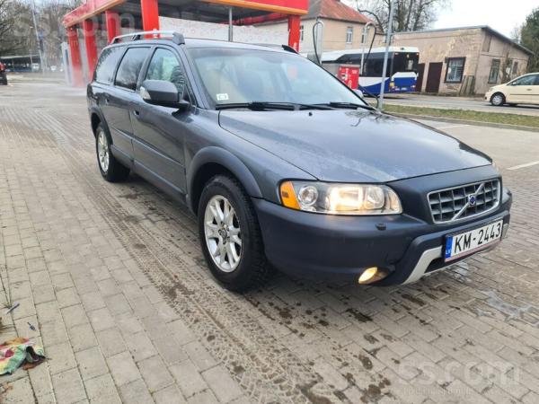 Pelēks Volvo XC70 2006 Rīga, ar dzinēja tilpumu 2.50 L un nobraukumu 318 tūkst. km par 2600 €, foto 8 vietnē AUTOMOTO.COM.LV