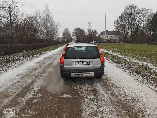 Pelēks Volvo XC70 2006 Jonava, ar dzinēja tilpumu 2.50 L un nobraukumu 384 tūkst. km par 1200 €, foto 7 vietnē AUTOMOTO.COM.LV