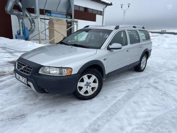 Pelēks Volvo XC70 2006 Ukmergė, ar dzinēja tilpumu 2.40 L un nobraukumu 408 tūkst. km par 2200 €, foto 1 vietnē AUTOMOTO.COM.LV