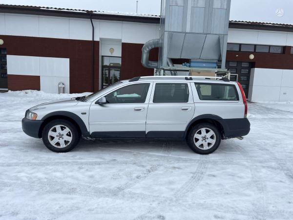 Pelēks Volvo XC70 2006 Ukmergė, ar dzinēja tilpumu 2.40 L un nobraukumu 408 tūkst. km par 2200 €, foto 7 vietnē AUTOMOTO.COM.LV