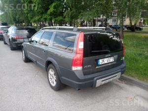 Pelēks Volvo XC70 2006 Rīga, ar dzinēja tilpumu 2.40 L un nobraukumu 319 tūkst. km par 3950 €, foto 5 vietnē AUTOMOTO.COM.LV
