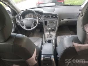 Pelēks Volvo XC70 2006 Rīga, ar dzinēja tilpumu 2.40 L un nobraukumu 319 tūkst. km par 3950 €, foto 6 vietnē AUTOMOTO.COM.LV