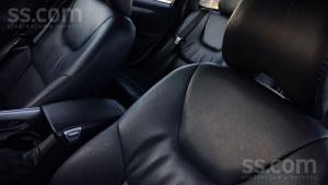 Grey Volvo XC70 2006 in Riga, with an engine capacity of 2.40 L and mileage of 246 thousand km for 3950 €, photo 5 on AUTOMOTO.COM.LV