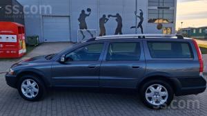 Grey Volvo XC70 2006 in Riga, with an engine capacity of 2.40 L and mileage of 246 thousand km for 3950 €, photo 11 on AUTOMOTO.COM.LV