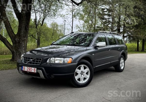 Pelēks Volvo XC70 2006 Jūrmala, ar dzinēja tilpumu 2.40 L un nobraukumu 336 tūkst. km par 3800 €, foto 1 vietnē AUTOMOTO.COM.LV