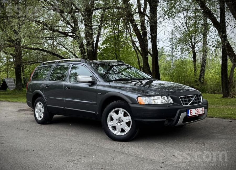 Pelēks Volvo XC70 2006 Jūrmala, ar dzinēja tilpumu 2.40 L un nobraukumu 336 tūkst. km par 3800 €, foto 6 vietnē AUTOMOTO.COM.LV