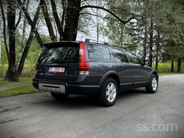 Pelēks Volvo XC70 2006 Jūrmala, ar dzinēja tilpumu 2.40 L un nobraukumu 336 tūkst. km par 3800 €, foto 7 vietnē AUTOMOTO.COM.LV