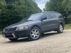 Pelēks Volvo XC70 2006 Rīga, ar dzinēja tilpumu 2.40 L un nobraukumu 330 tūkst. km par 3950 €, foto 3 vietnē AUTOMOTO.COM.LV