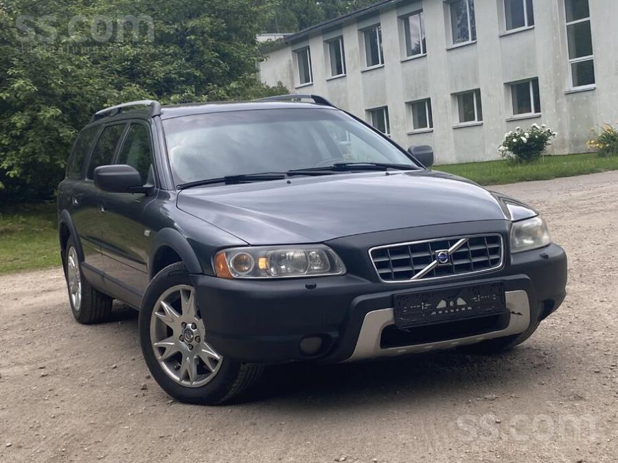 Pelēks Volvo XC70 2006 Rīga, ar dzinēja tilpumu 2.40 L un nobraukumu 330 tūkst. km par 3950 €, foto 6 vietnē AUTOMOTO.COM.LV