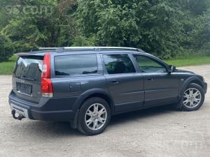 Pelēks Volvo XC70 2006 Rīga, ar dzinēja tilpumu 2.40 L un nobraukumu 330 tūkst. km par 3950 €, foto 8 vietnē AUTOMOTO.COM.LV