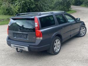 Pelēks Volvo XC70 2006 Rīga, ar dzinēja tilpumu 2.40 L un nobraukumu 330 tūkst. km par 3950 €, foto 12 vietnē AUTOMOTO.COM.LV