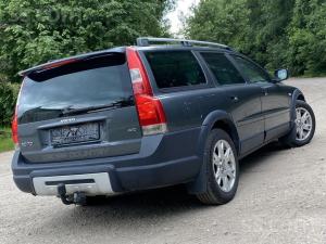 Pelēks Volvo XC70 2006 Rīga, ar dzinēja tilpumu 2.40 L un nobraukumu 330 tūkst. km par 3950 €, foto 13 vietnē AUTOMOTO.COM.LV