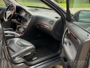 Pelēks Volvo XC70 2006 Rīga, ar dzinēja tilpumu 2.40 L un nobraukumu 330 tūkst. km par 3950 €, foto 18 vietnē AUTOMOTO.COM.LV