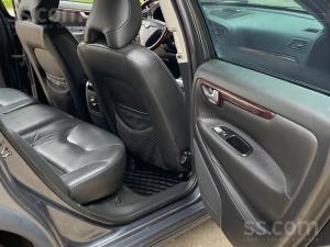 Pelēks Volvo XC70 2006 Rīga, ar dzinēja tilpumu 2.40 L un nobraukumu 330 tūkst. km par 3950 €, foto 19 vietnē AUTOMOTO.COM.LV