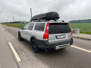 Grey Volvo XC70 2006 in Klaipeda, with an engine capacity of 2.40 L and mileage of 509 thousand km for 2600 €, photo 4 on AUTOMOTO.COM.LV