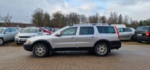 Grey Volvo XC70 2006 in Valmiera, with an engine capacity of 2.40 L and mileage of 3451 thousand km for 2700 €, photo 6 on AUTOMOTO.COM.LV