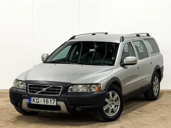 Pelēks Volvo XC70 2006 Jūrmala, ar dzinēja tilpumu 2.40 L un nobraukumu 325 tūkst. km par 3495 €, foto 1 vietnē AUTOMOTO.COM.LV