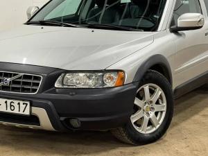 Pelēks Volvo XC70 2006 Jūrmala, ar dzinēja tilpumu 2.40 L un nobraukumu 325 tūkst. km par 3495 €, foto 3 vietnē AUTOMOTO.COM.LV