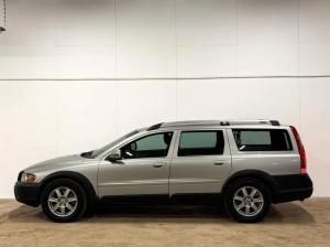 Pelēks Volvo XC70 2006 Jūrmala, ar dzinēja tilpumu 2.40 L un nobraukumu 325 tūkst. km par 3495 €, foto 12 vietnē AUTOMOTO.COM.LV