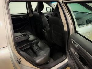 Pelēks Volvo XC70 2006 Jūrmala, ar dzinēja tilpumu 2.40 L un nobraukumu 325 tūkst. km par 3495 €, foto 22 vietnē AUTOMOTO.COM.LV