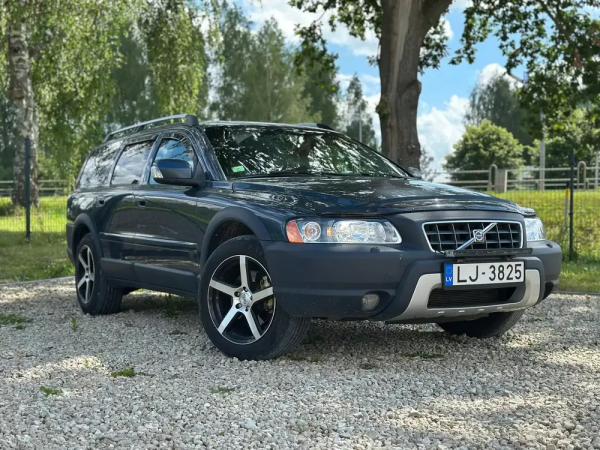 Pelēks Volvo XC70 2006 Jelgava, ar dzinēja tilpumu 2.40 L un nobraukumu 350 tūkst. km par 3300 €, foto 3 vietnē AUTOMOTO.COM.LV