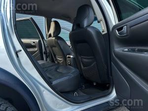 Grey Volvo XC70 2006 in Riga, with an engine capacity of 2.40 L and mileage of 345 thousand km for 3990 €, photo 9 on AUTOMOTO.COM.LV