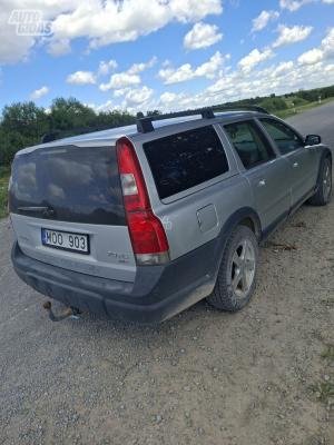 Pelēks Volvo XC70 2006 Šilalė, ar dzinēja tilpumu 2.40 L un nobraukumu 360 tūkst. km par 1850 €, foto 7 vietnē AUTOMOTO.COM.LV