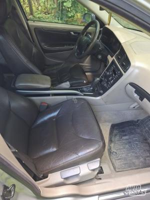 Pelēks Volvo XC70 2006 Šilalė, ar dzinēja tilpumu 2.40 L un nobraukumu 360 tūkst. km par 1850 €, foto 22 vietnē AUTOMOTO.COM.LV