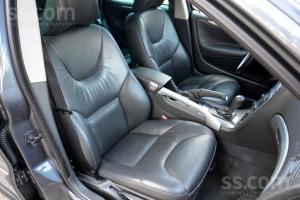 Pelēks Volvo XC70 2006 Rīga, ar dzinēja tilpumu 2.40 L un nobraukumu 370 tūkst. km par 5599 €, foto 12 vietnē AUTOMOTO.COM.LV