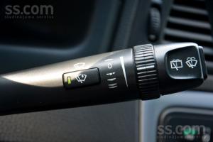 Pelēks Volvo XC70 2006 Rīga, ar dzinēja tilpumu 2.40 L un nobraukumu 370 tūkst. km par 5599 €, foto 34 vietnē AUTOMOTO.COM.LV