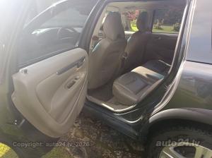 Pelēks Volvo XC70 2006 Pērnava, ar dzinēja tilpumu 2.40 L un nobraukumu 357 tūkst. km par 3100 €, foto 9 vietnē AUTOMOTO.COM.LV