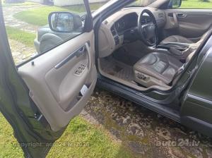 Pelēks Volvo XC70 2006 Pērnava, ar dzinēja tilpumu 2.40 L un nobraukumu 357 tūkst. km par 3100 €, foto 10 vietnē AUTOMOTO.COM.LV