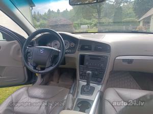 Pelēks Volvo XC70 2006 Pērnava, ar dzinēja tilpumu 2.40 L un nobraukumu 357 tūkst. km par 3100 €, foto 12 vietnē AUTOMOTO.COM.LV
