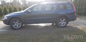 Grey Volvo XC70 2006 in Valmiera, with an engine capacity of 2.40 L and mileage of 0 thousand km for 4150 €, photo 10 on AUTOMOTO.COM.LV
