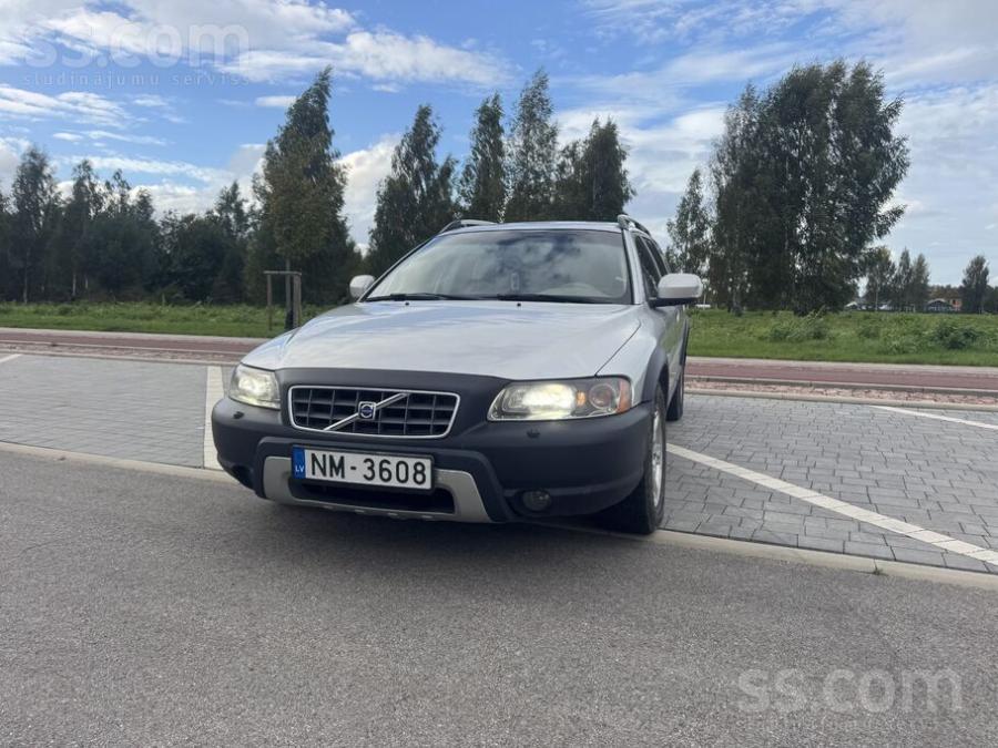 Pelēks Volvo XC70 2006 Jelgava, ar dzinēja tilpumu 2.40 L un nobraukumu 0 tūkst. km par 3600 €, foto 3 vietnē AUTOMOTO.COM.LV