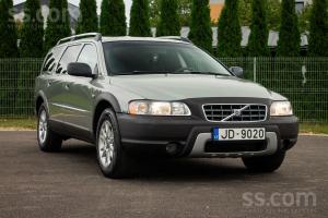Серый Вольво ХС70 2006 в Елгава, объемом двигателя 2.40 л и пробегом 405 тыс. км за 3700 €, фото  на AUTOMOTO.COM.LV