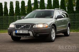 Pelēks Volvo XC70 2006 Jelgava, ar dzinēja tilpumu 2.40 L un nobraukumu 405 tūkst. km par 3700 €, foto 4 vietnē AUTOMOTO.COM.LV