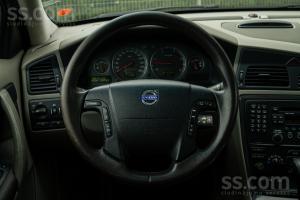Pelēks Volvo XC70 2006 Jelgava, ar dzinēja tilpumu 2.40 L un nobraukumu 405 tūkst. km par 3700 €, foto 11 vietnē AUTOMOTO.COM.LV