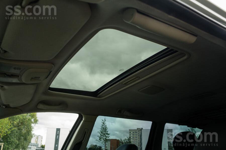 Pelēks Volvo XC70 2006 Jelgava, ar dzinēja tilpumu 2.40 L un nobraukumu 405 tūkst. km par 3700 €, foto 18 vietnē AUTOMOTO.COM.LV