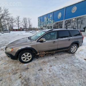 Grey Volvo XC70 2007 in Rezekne, with an engine capacity of 2.40 L and mileage of 318 thousand km for 5200 €, photo 2 on AUTOMOTO.COM.LV