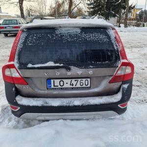 Grey Volvo XC70 2007 in Rezekne, with an engine capacity of 2.40 L and mileage of 318 thousand km for 5200 €, photo 3 on AUTOMOTO.COM.LV