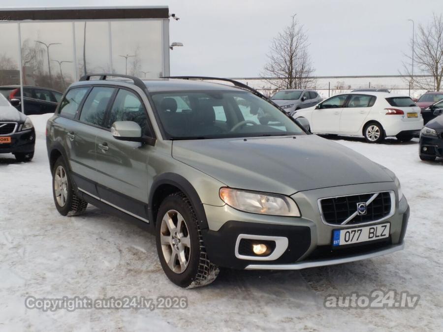 Pelēks Volvo XC70 2007 Tartu, ar dzinēja tilpumu 2.40 L un nobraukumu 293 tūkst. km par 6490 €, foto 3 vietnē AUTOMOTO.COM.LV