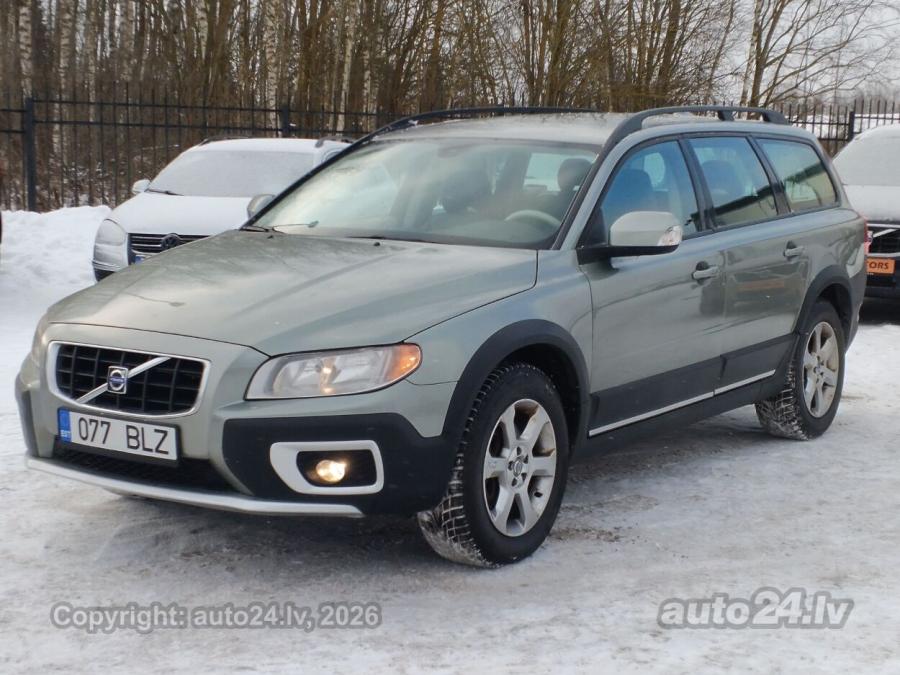 Pelēks Volvo XC70 2007 Tartu, ar dzinēja tilpumu 2.40 L un nobraukumu 293 tūkst. km par 6490 €, foto 5 vietnē AUTOMOTO.COM.LV